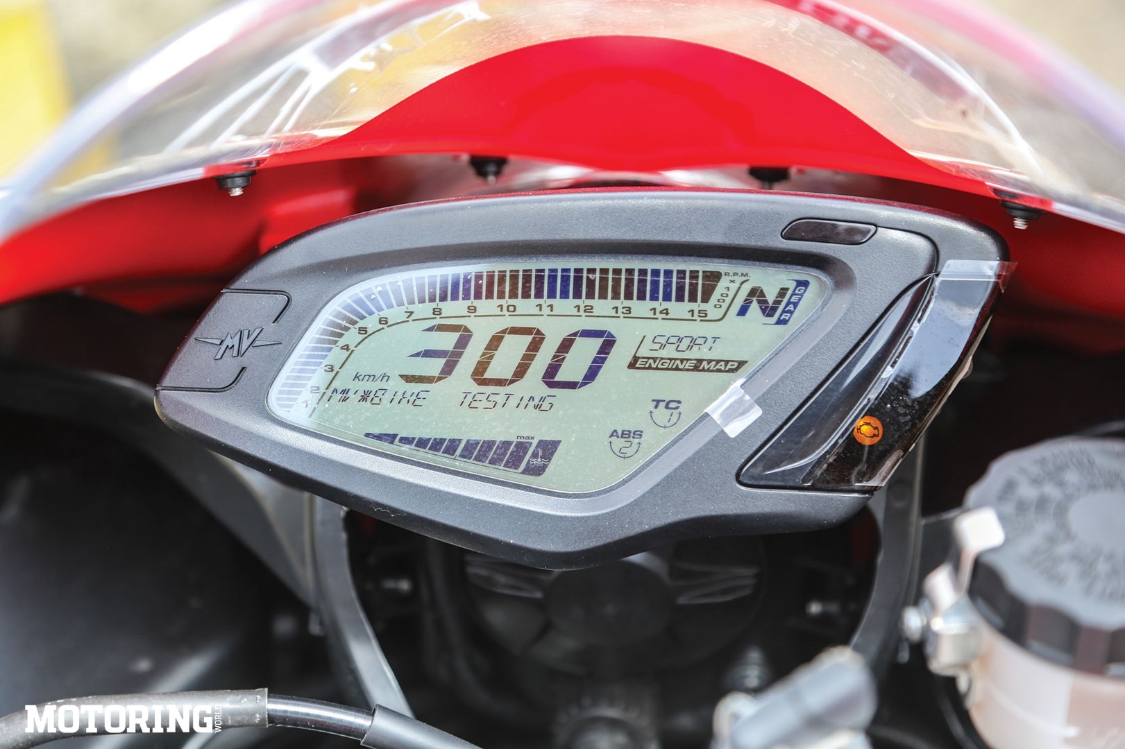 Light Headed ‏— MV Agusta F3 800 RC Review - Motoring World