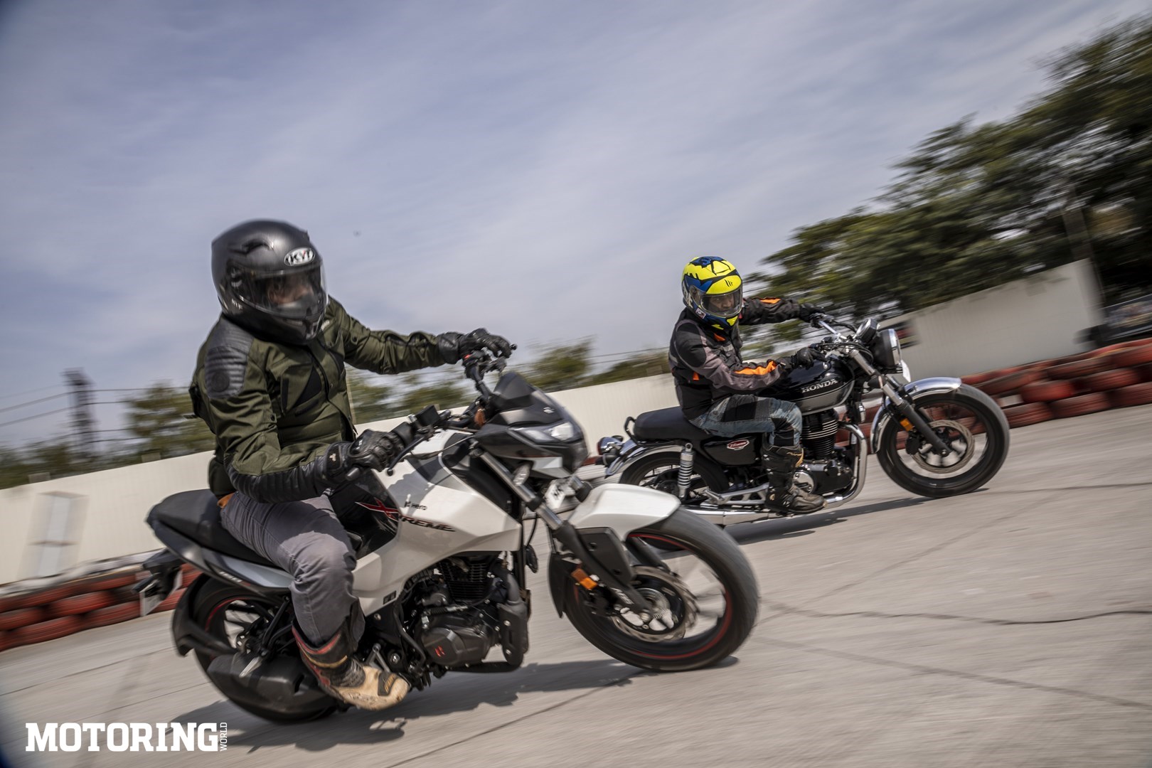 RE Meteor 350 VS Honda H’Ness CB350 VS Hero Xtreme 160R VS KTM 390 ...