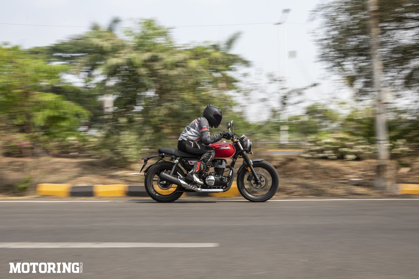 Cross Identity — Honda CB350RS Review - Motoring World