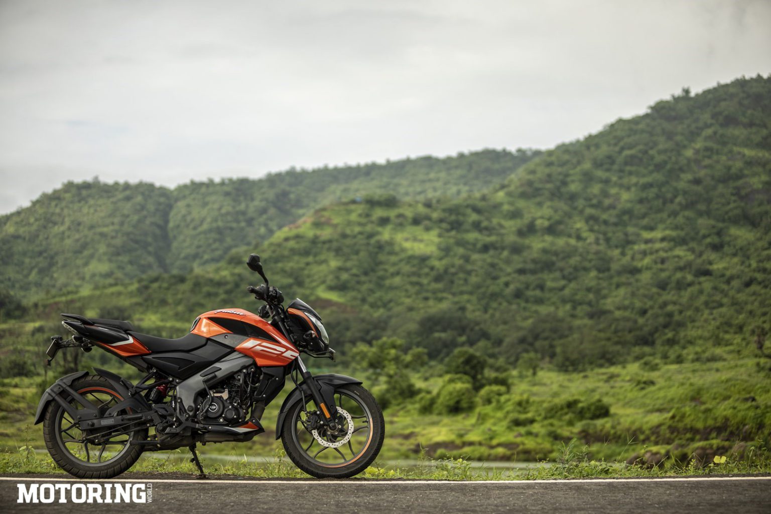 Bajaj Pulsar NS 125 Review: City Slick! - Motoring World