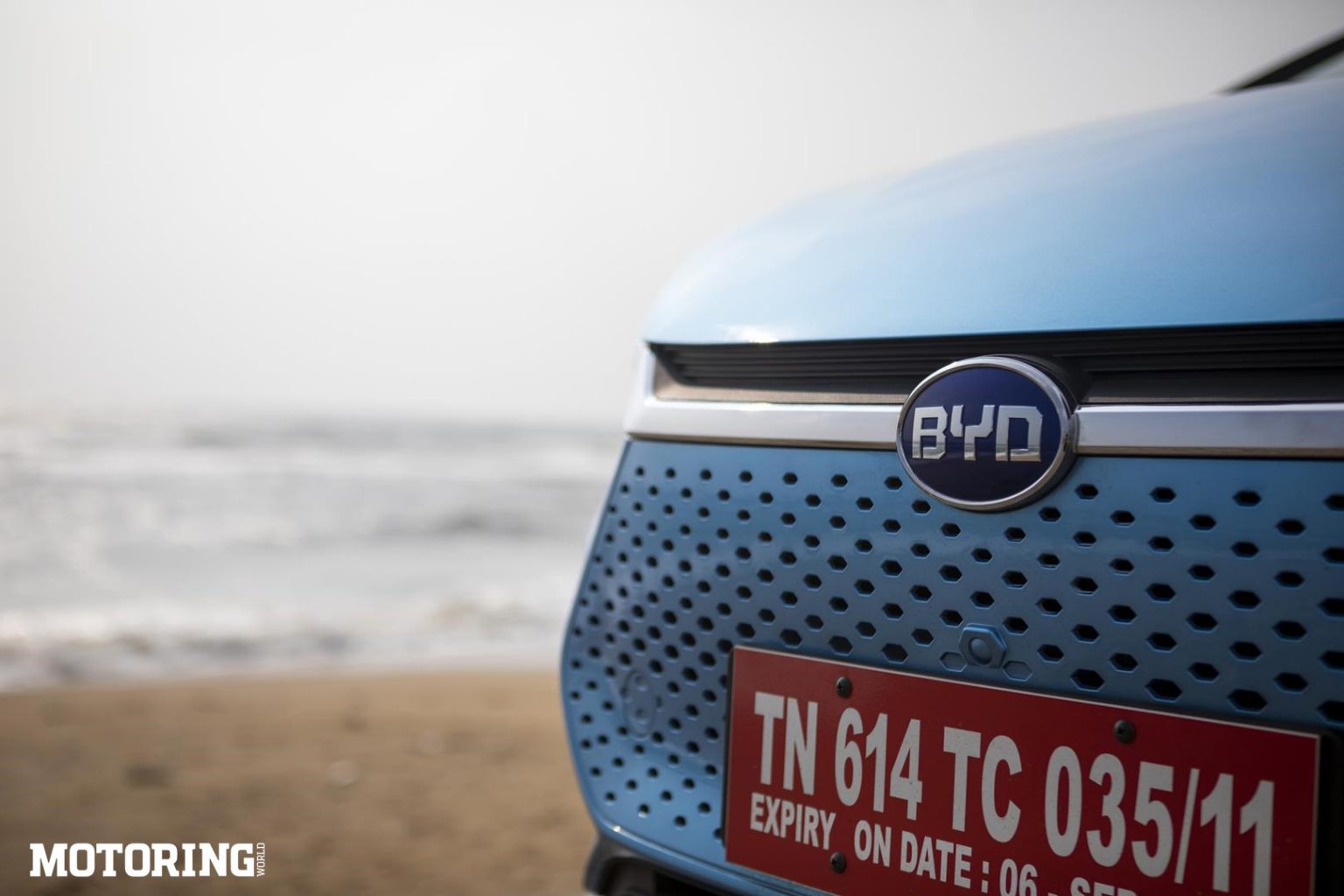 BYD e6 Review: Charging Ahead - Motoring World