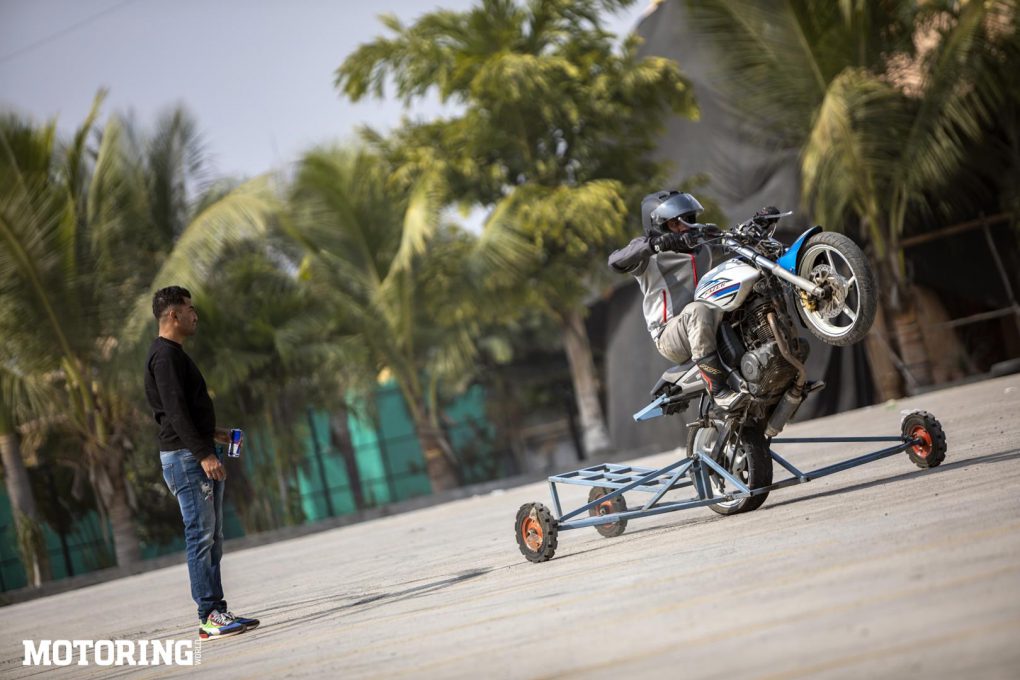 Training Wheelies On A Wheelie Machine - Motoring World