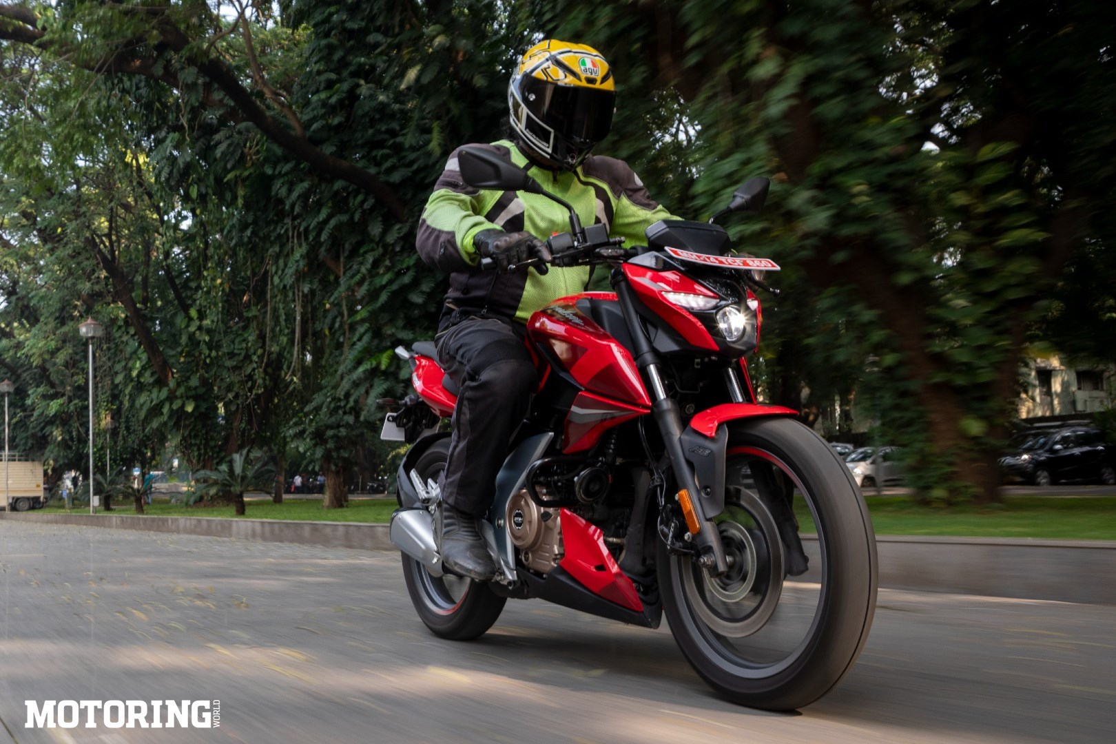 Bajaj Pulsar 180 and N250: Star Power - Motoring World