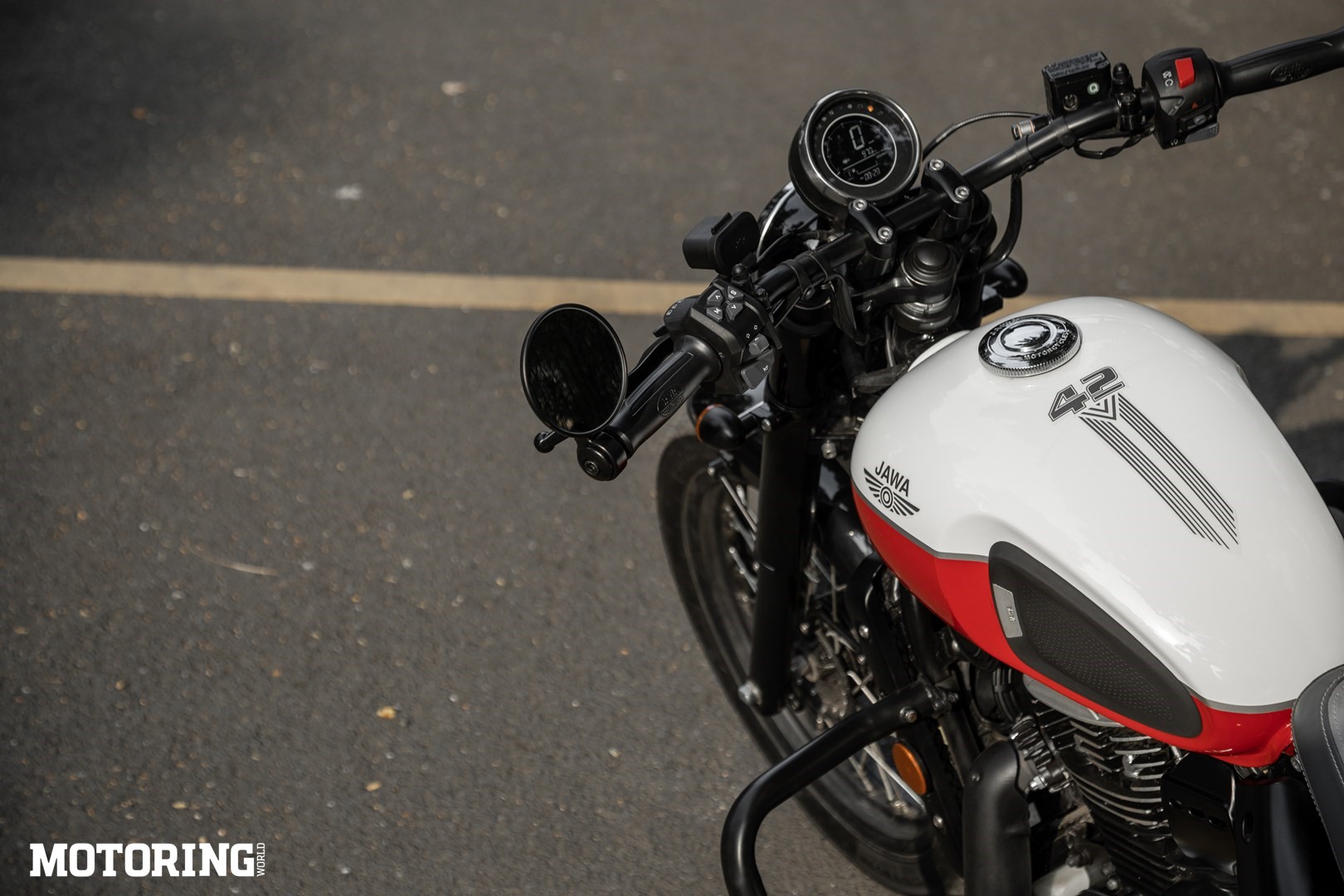 Jawa 42 Bobber First Ride Review: Meandering Away - Motoring World