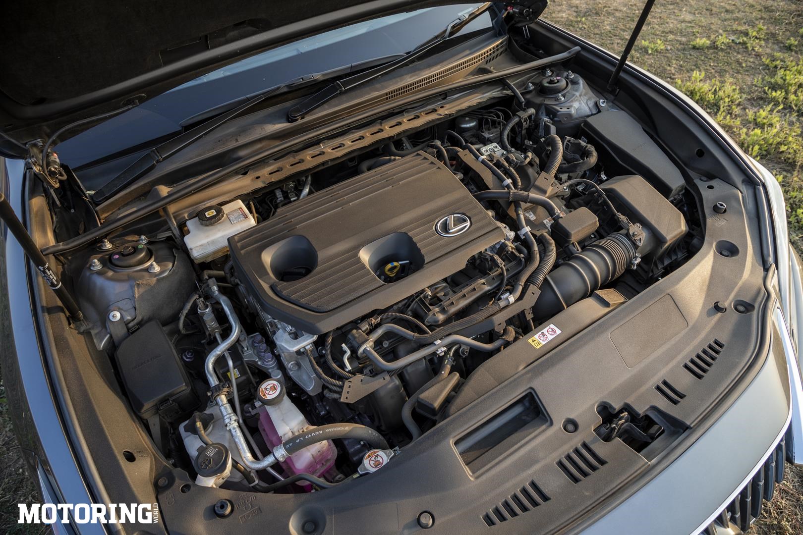 Lexus ES 300h Review: ES Of Driving - Motoring World