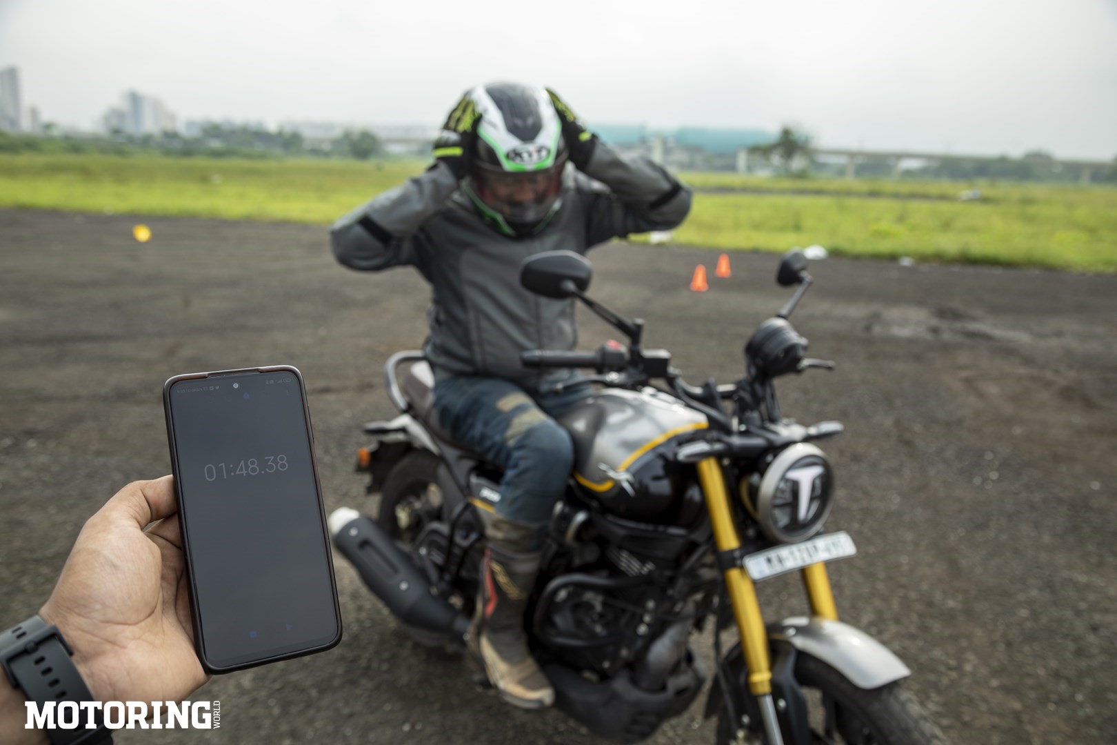 Royal Enfield Hunter VS TVS Ronin: Moto Gymkhana - Motoring World
