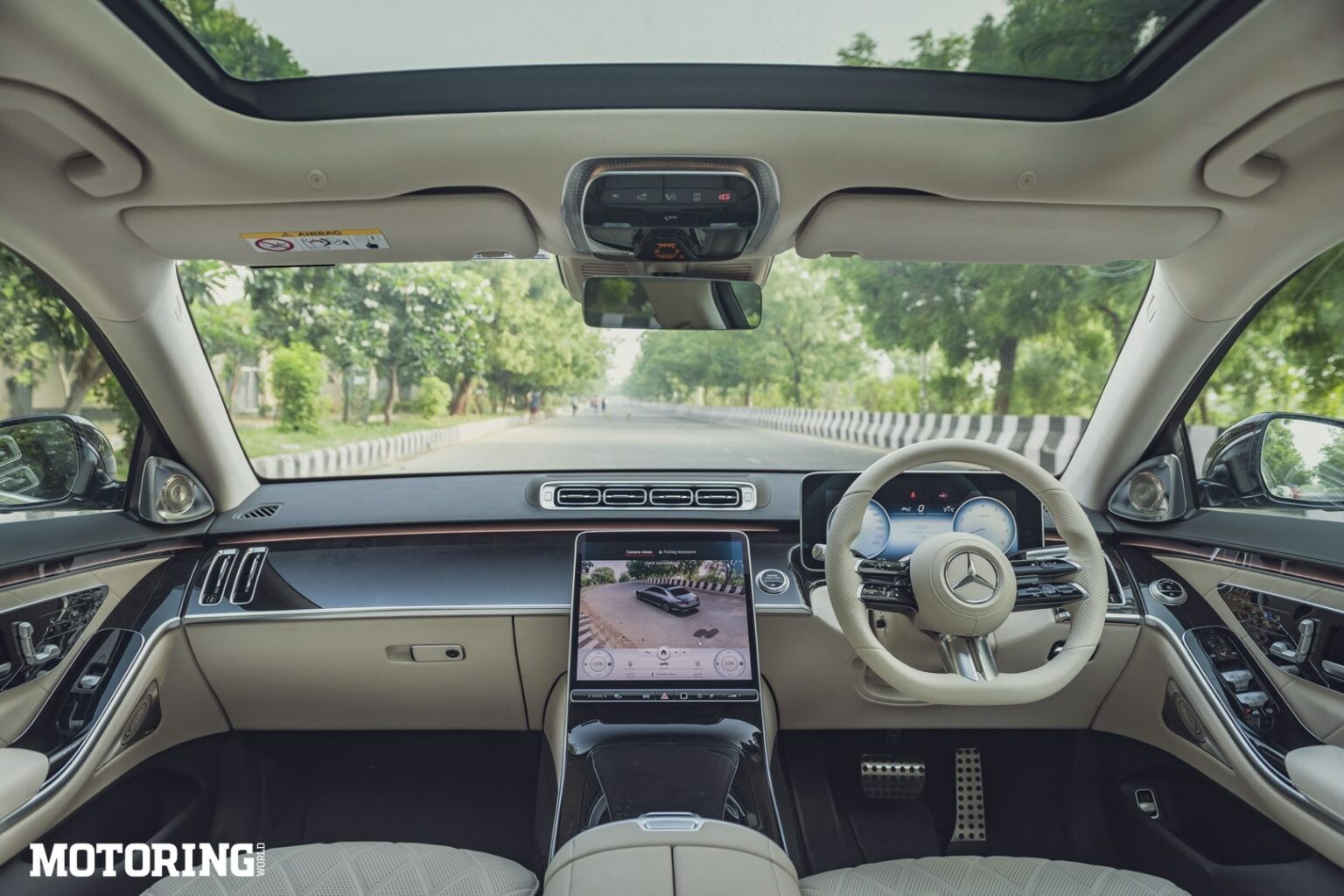 Mercedes-Benz S-Class VS Lexus LS 500h: Six Appeal - Motoring World