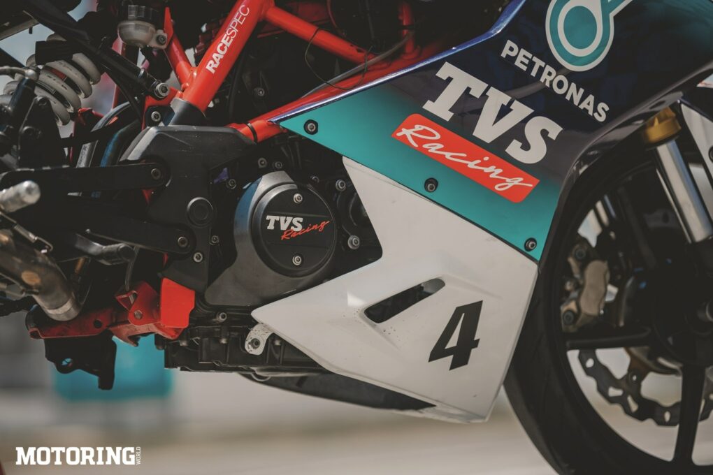 Riding the TVS Apache RR310 Cup Bike at the MMRT: Practice Run ...