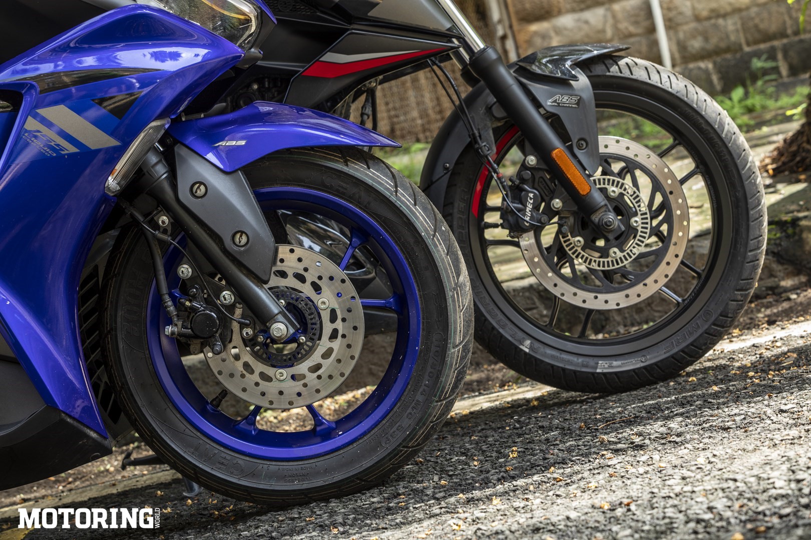 Bajaj Pulsar N160 VS Yamaha Aerox 155: Frenemy Fire - Motoring World