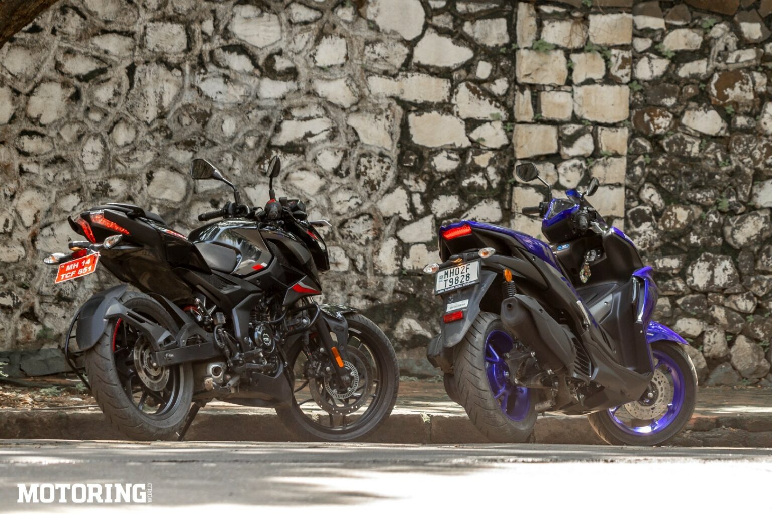 Bajaj Pulsar N160 VS Yamaha Aerox 155: Frenemy Fire - Motoring World