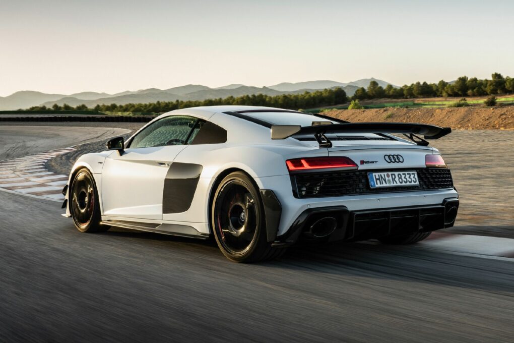 Audi reveals the R8 Coupe V10 GT RWD - Motoring World