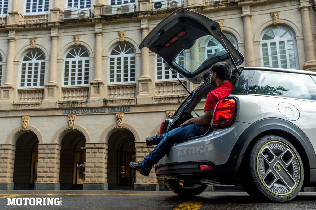 Mini Cooper SE Electric Review: E-Enie Mini - Motoring World