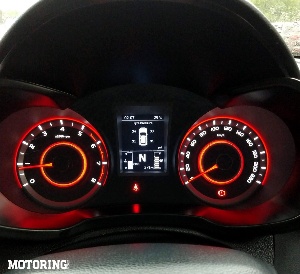 Mahindra XUV300 TurboSport Series: Compact Power - Motoring World