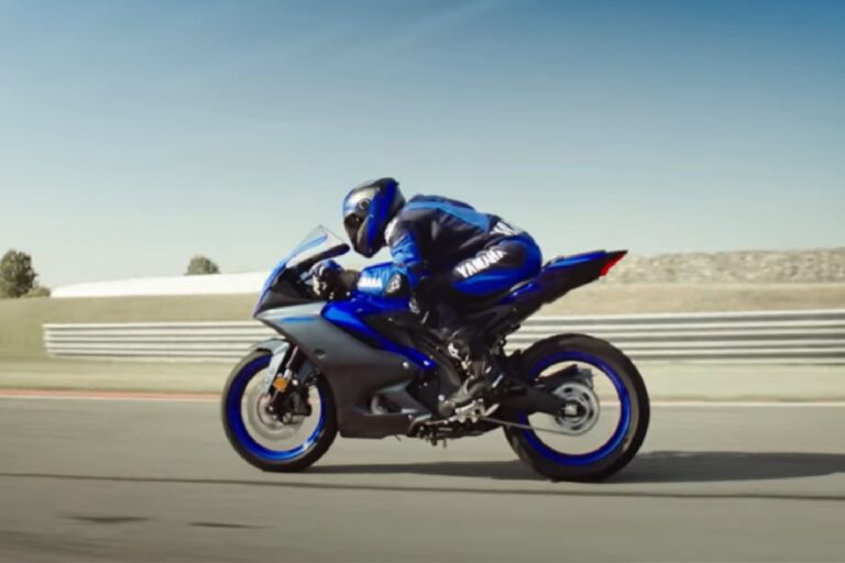 Yamaha reveals the 2023 YZF-R125 globally - Motoring World