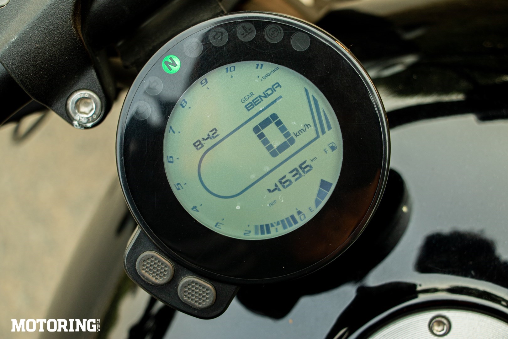 Keeway V302C Review: Off-Centre - Motoring World