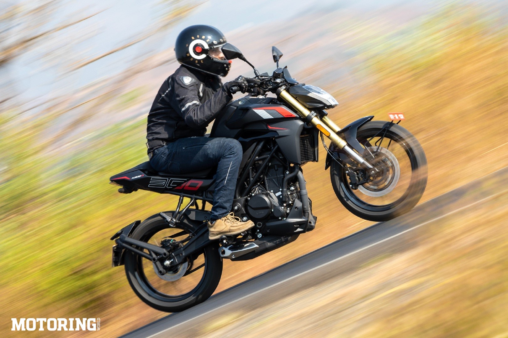 Keeway K300 N Review: Naked Luxuries - Motoring World