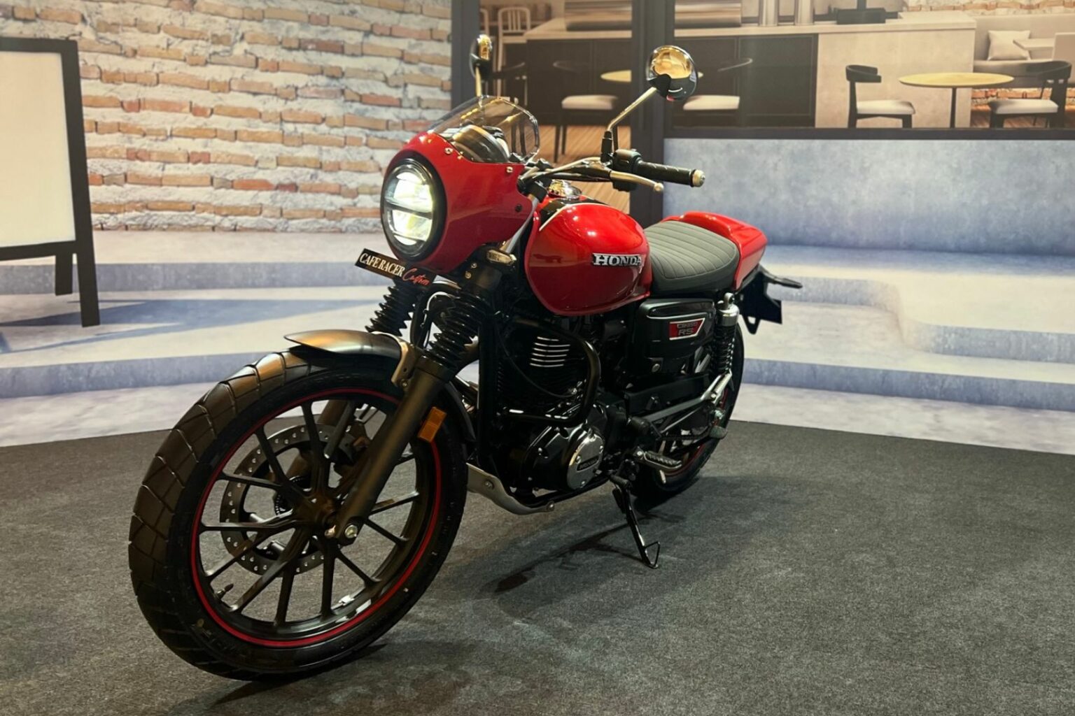 Honda launches custom accessory kits for the CB350 - Motoring World