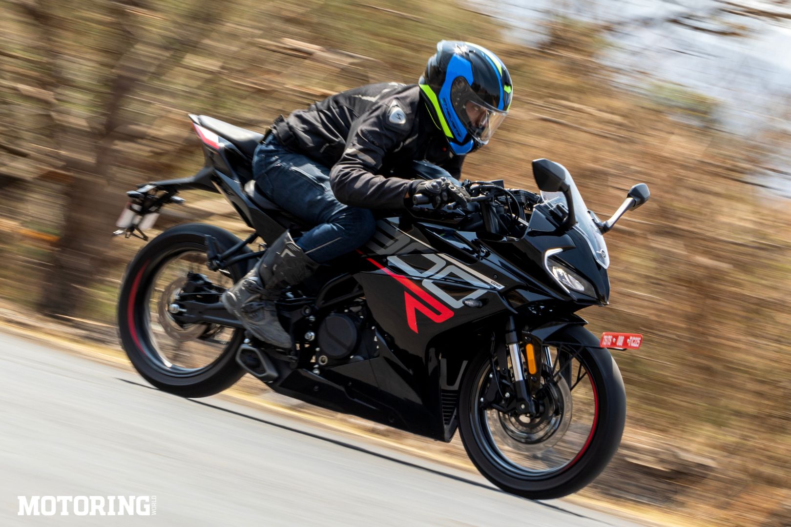 Keeway K300 R Review: Faired Fantasies - Motoring World