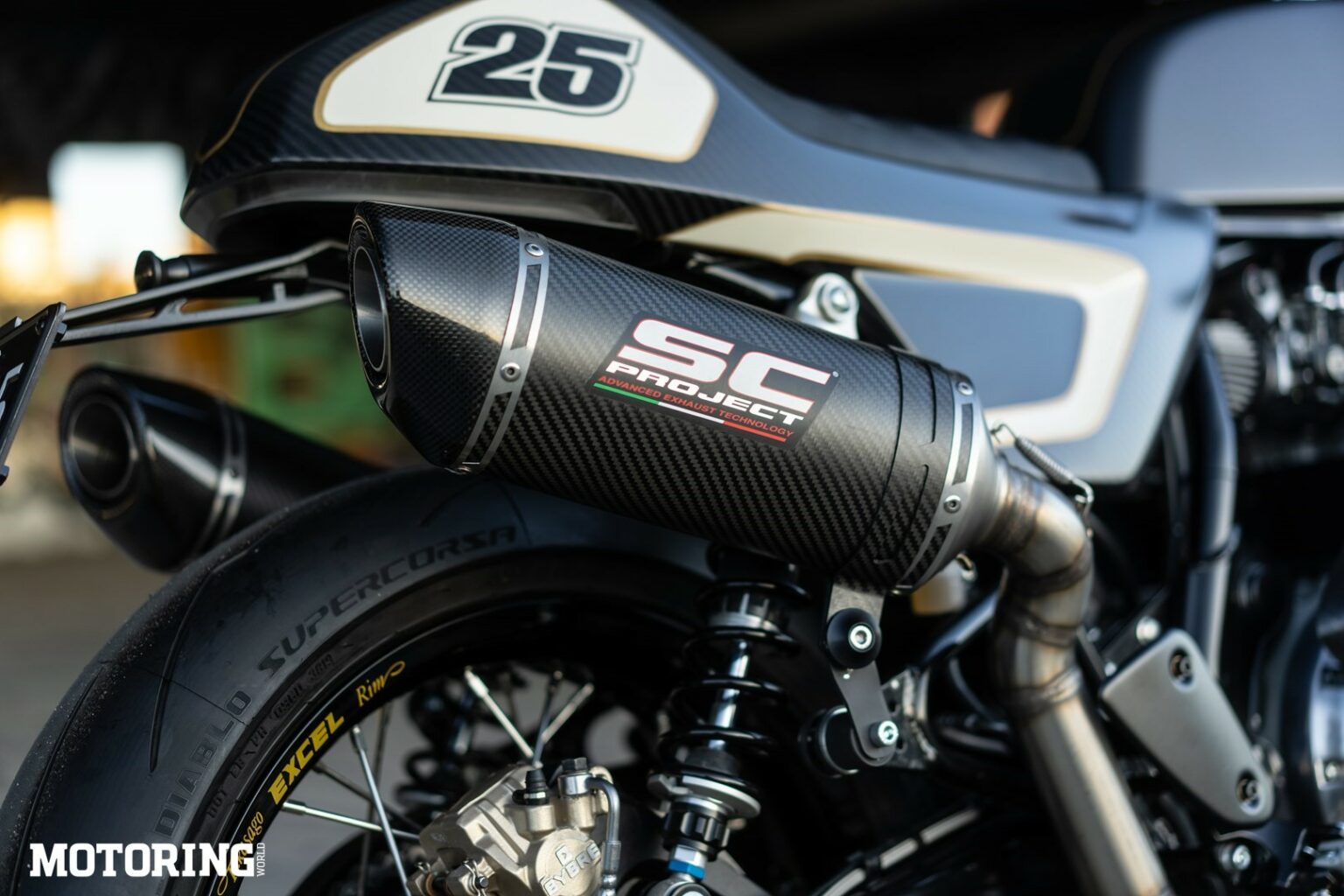 Skunk Machine Cerra GT 865 (Royal Enfield Continental GT modified ...