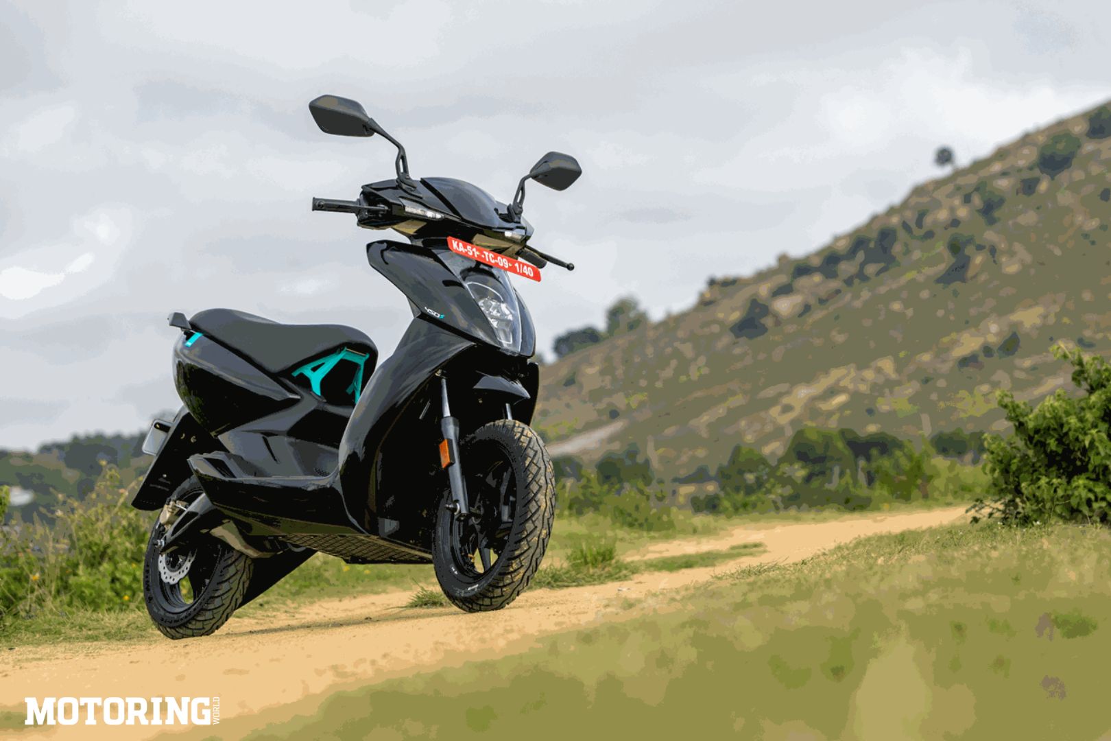 Ather 450S First Ride Review: Less Is More? - Motoring World