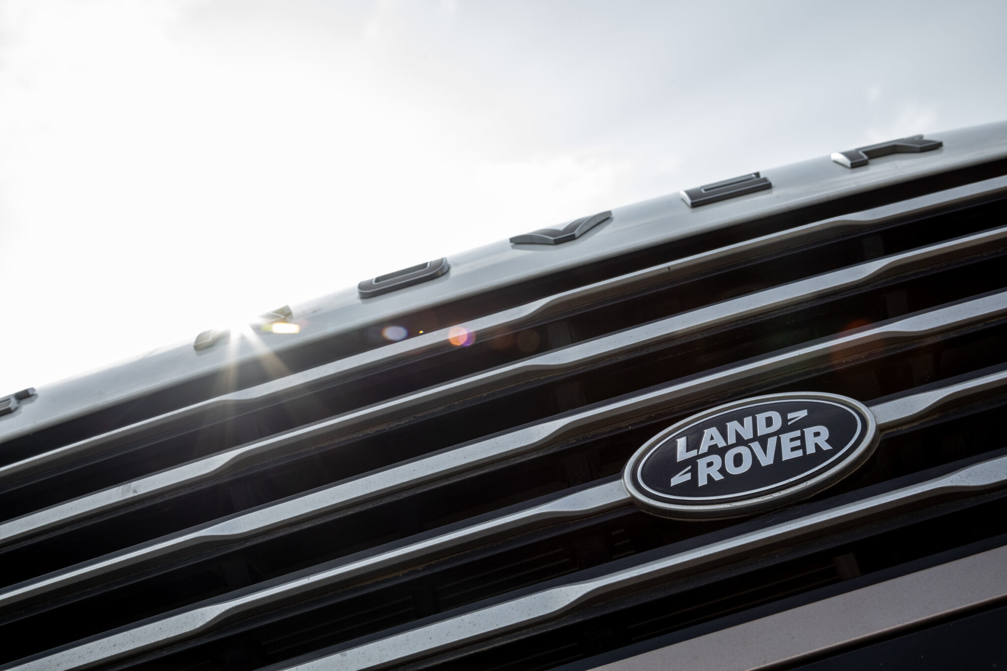 Range Rover SV: First Drive Review - Motoring World