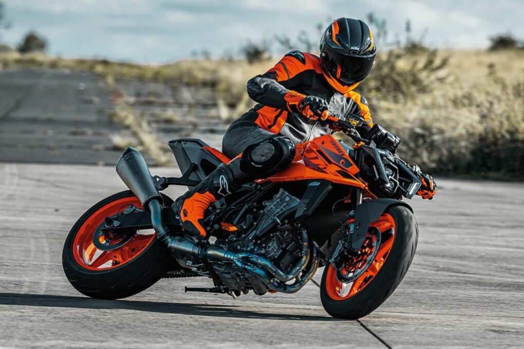 EICMA 2023: KTM 990 Duke unveiled in Milan - Motoring World
