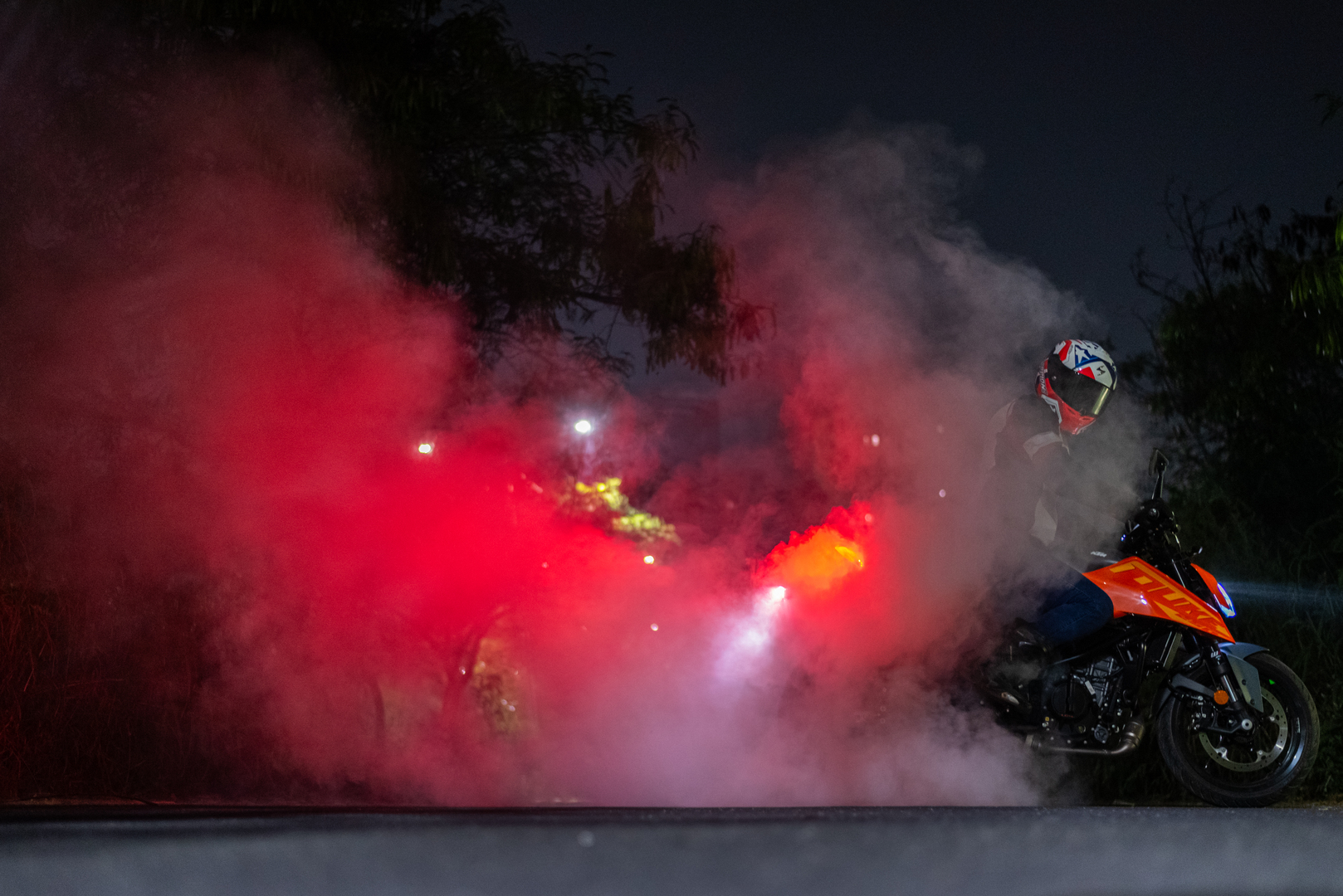 2024 KTM 250 Duke Review: Borderline Bad Boy - Motoring World