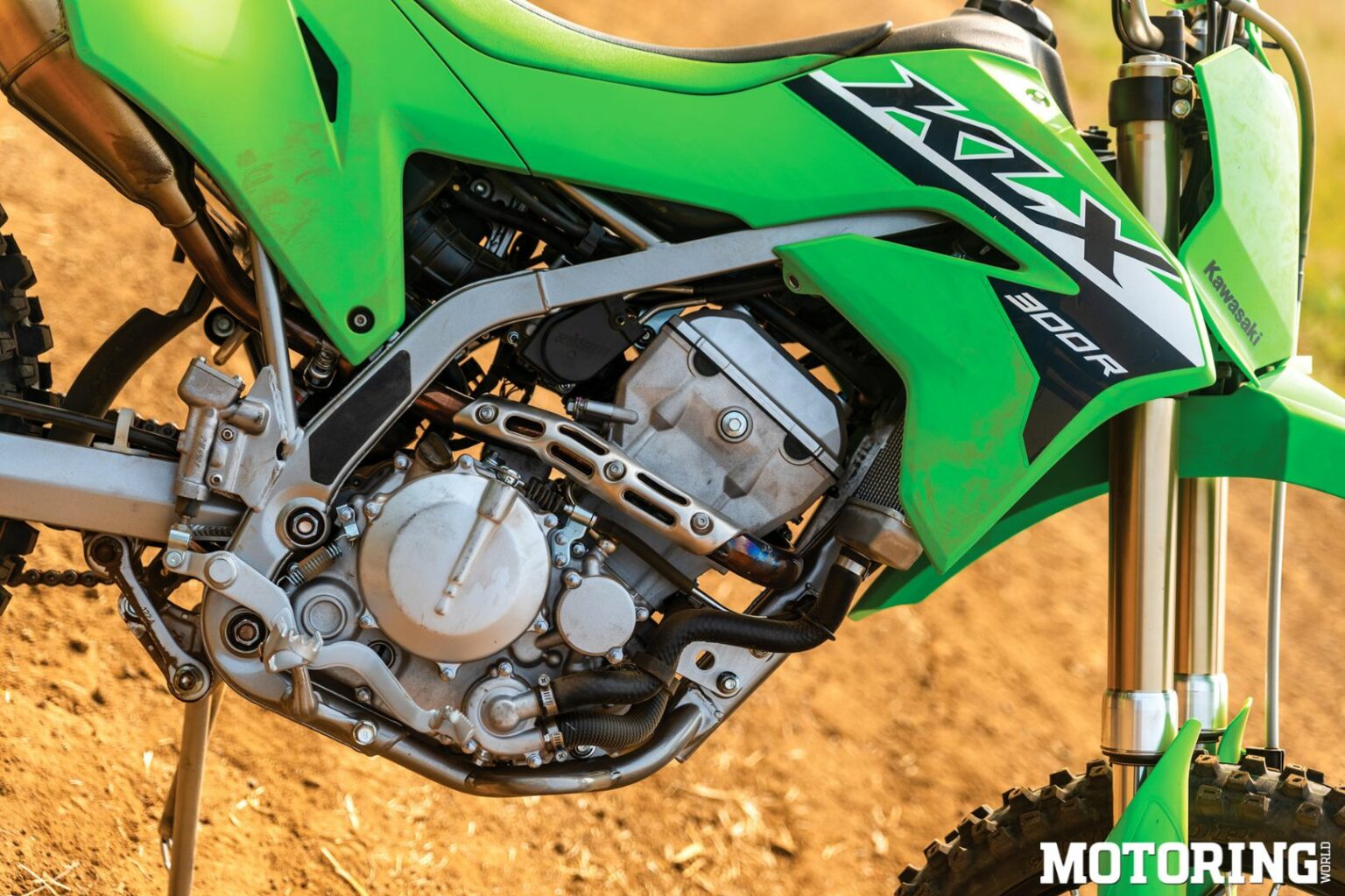 Kawasaki KLX 300 R & KX 450 — Green Fantasies - Motoring World