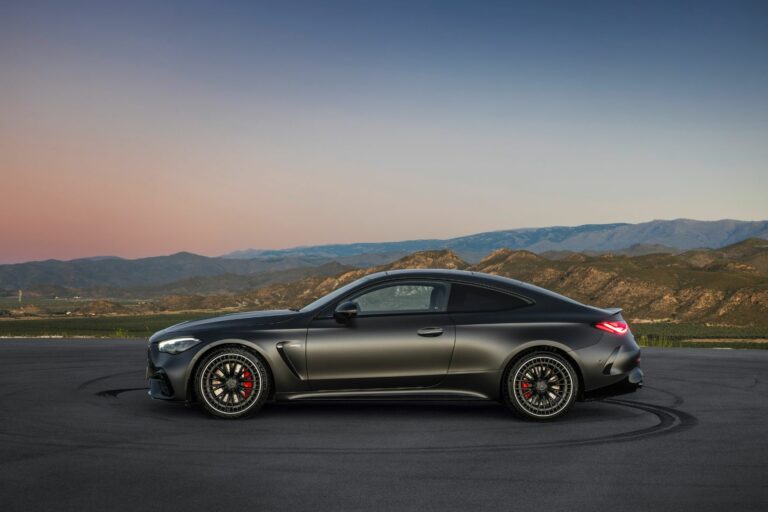 Mercedes-AMG CLE Coupe unveiled — lesser doors, more spice! - Motoring ...