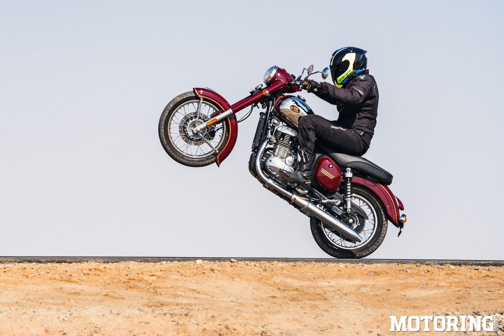 2024 Jawa 350 review: Step-up Game - Motoring World