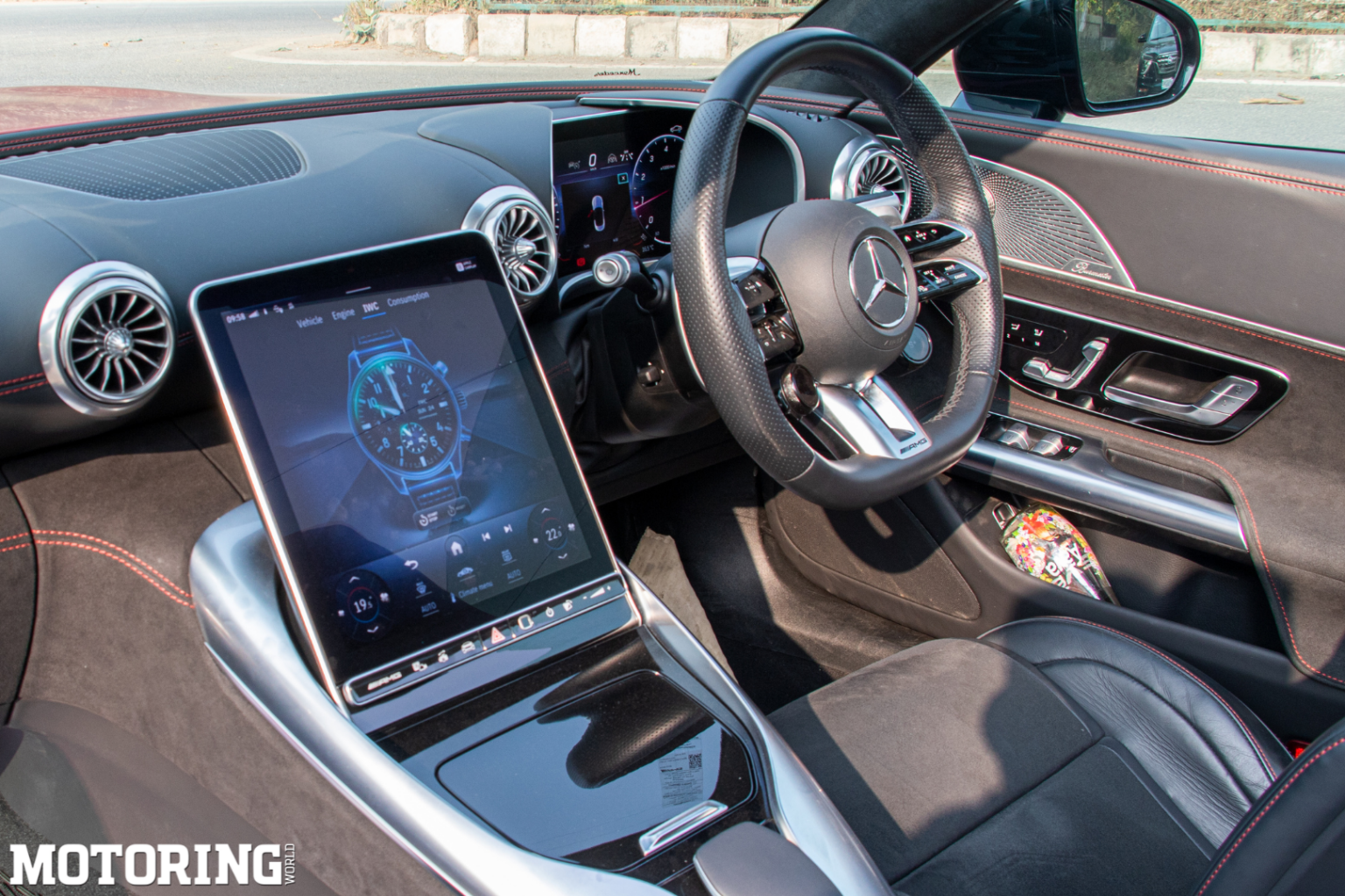 Issue Special: Mercedes–AMG SL 55 — SiLver Jubilee - Motoring World