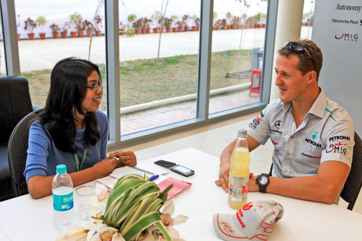 Issue Special: Vaishali Dinakaran - (PER)sister Act - Motoring World