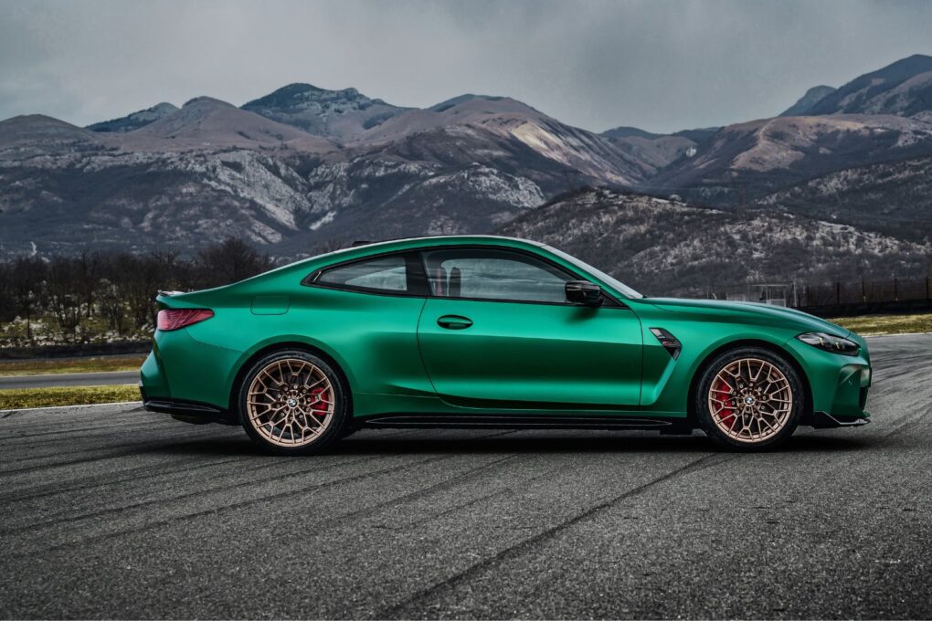 BMW M4 CS unveiled — Midway but still potent! - Motoring World