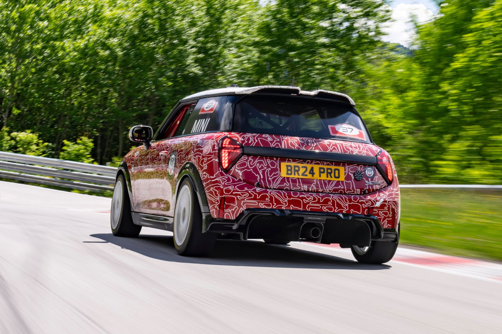 2024 Mini John Cooper Works to debut at the 24 Hours Nurburgring race ...