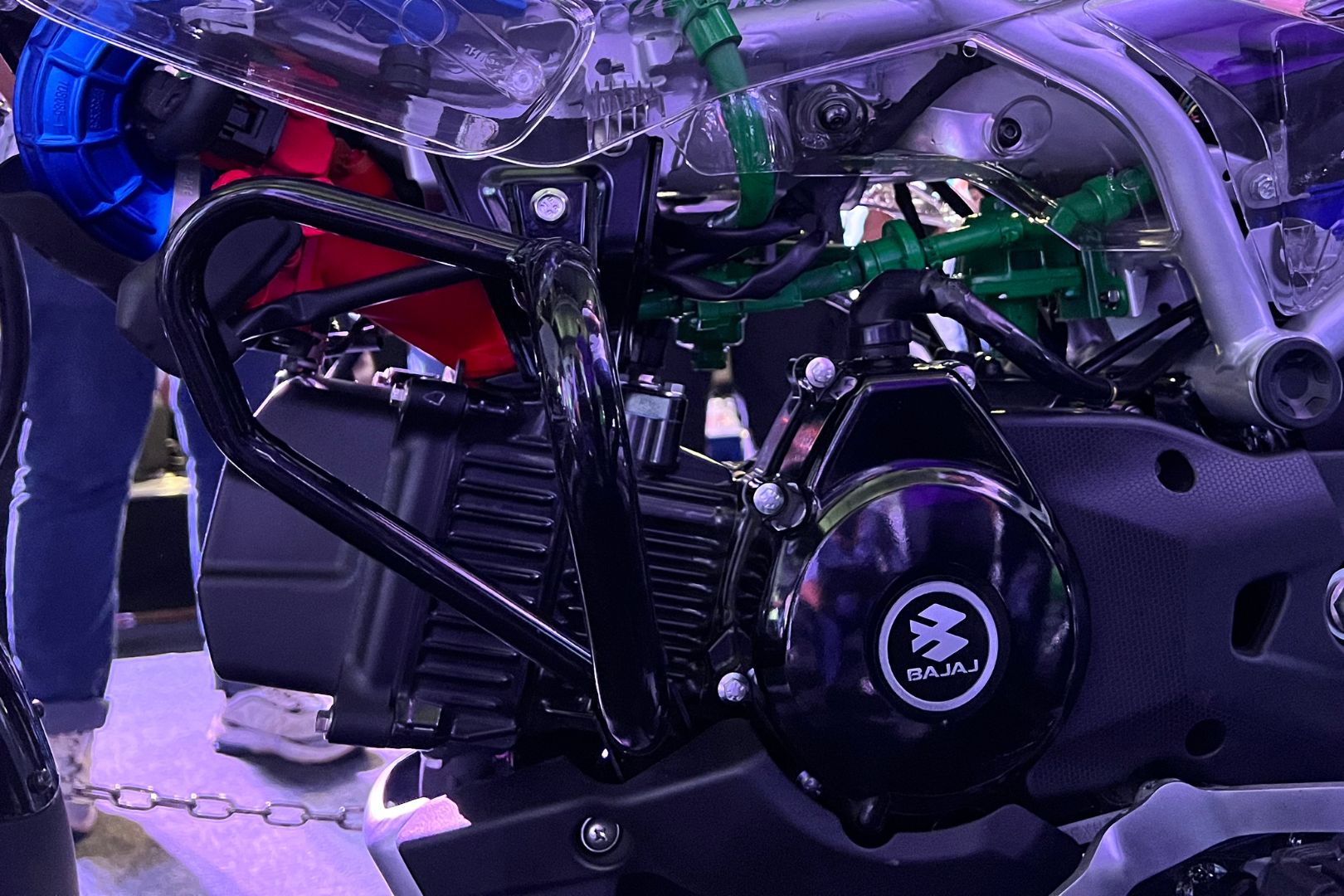 Bajaj Freedom 125 launched; world’s first CNG bike - Motoring World