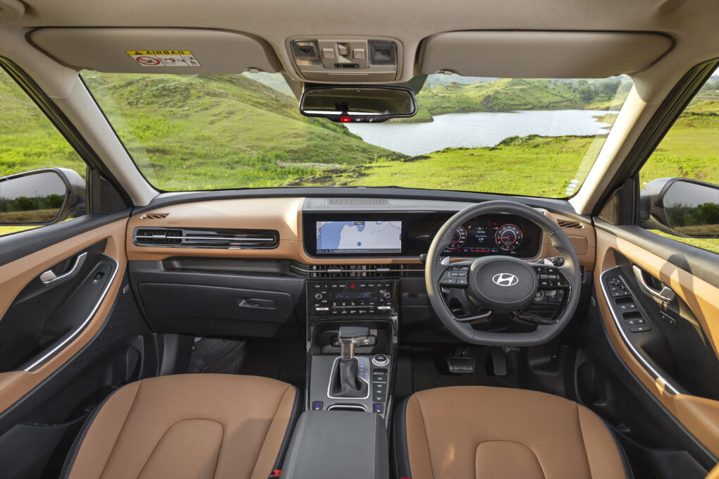 Hyundai Alcazar: First Drive Review - Motoring World