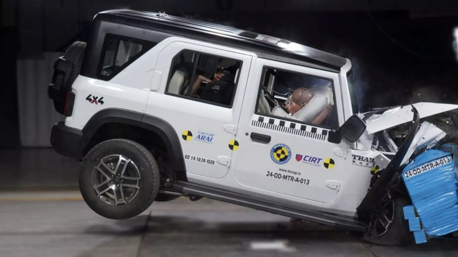 Mahindra Thar Roxx Scores 5-Star Safety Rating in Bharat NCAP Crash ...