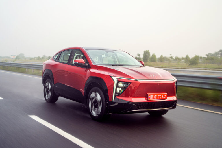 Mahindra XEV 9e review: Electric Lounge - Motoring World