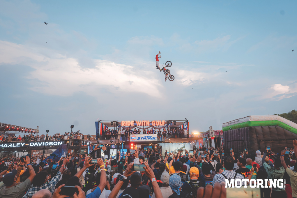 Mass Velocity: Triumph Speed Twin First Ride Review - Motoring World