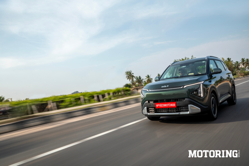 Mahindra XUV700 Black Edition Review - Blacked Out - Motoring World