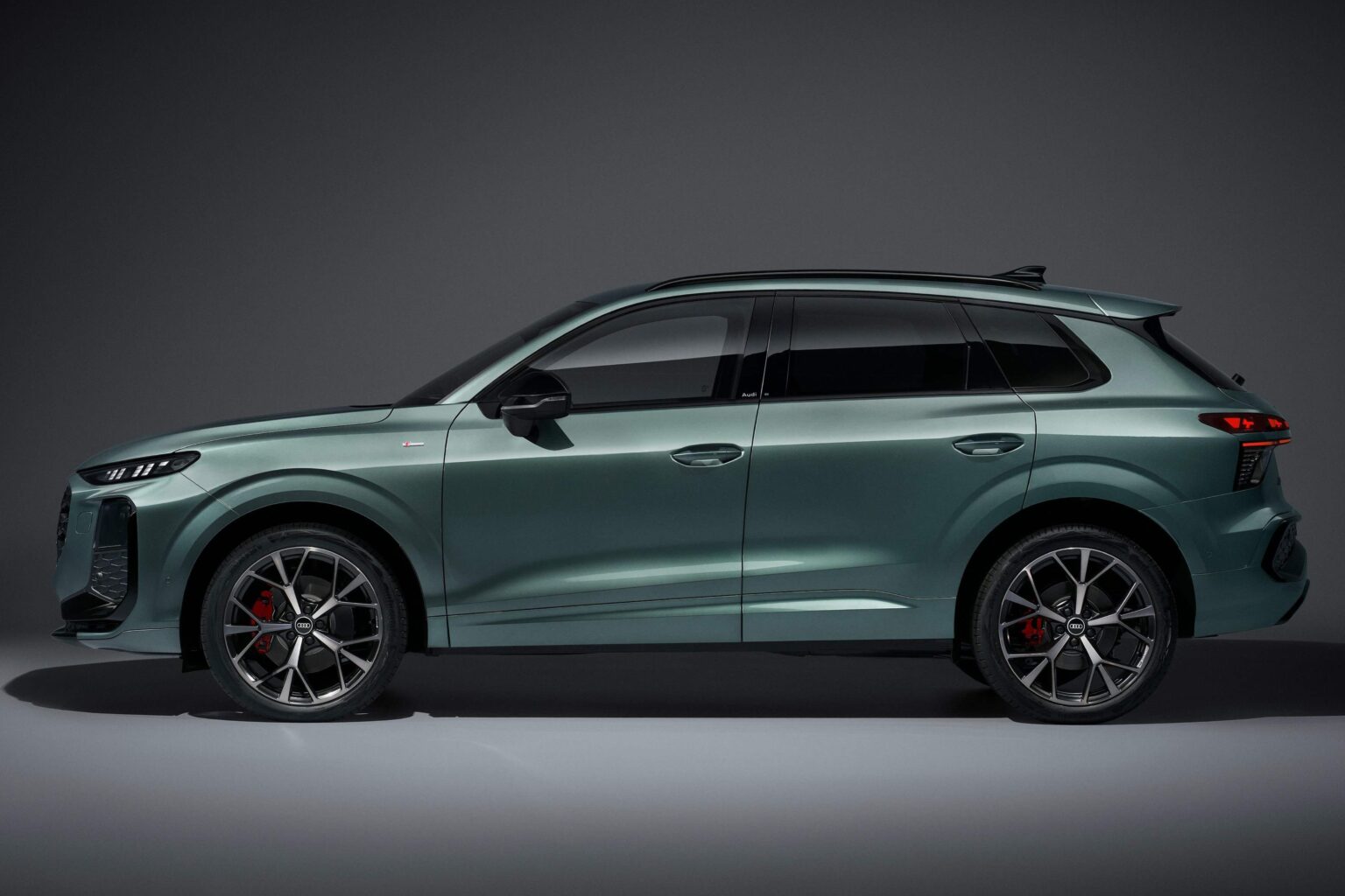 2026 Audi Q3 Breaks Cover with Bold Design, Smarter Tech, and Hybrid Power - Motoring World