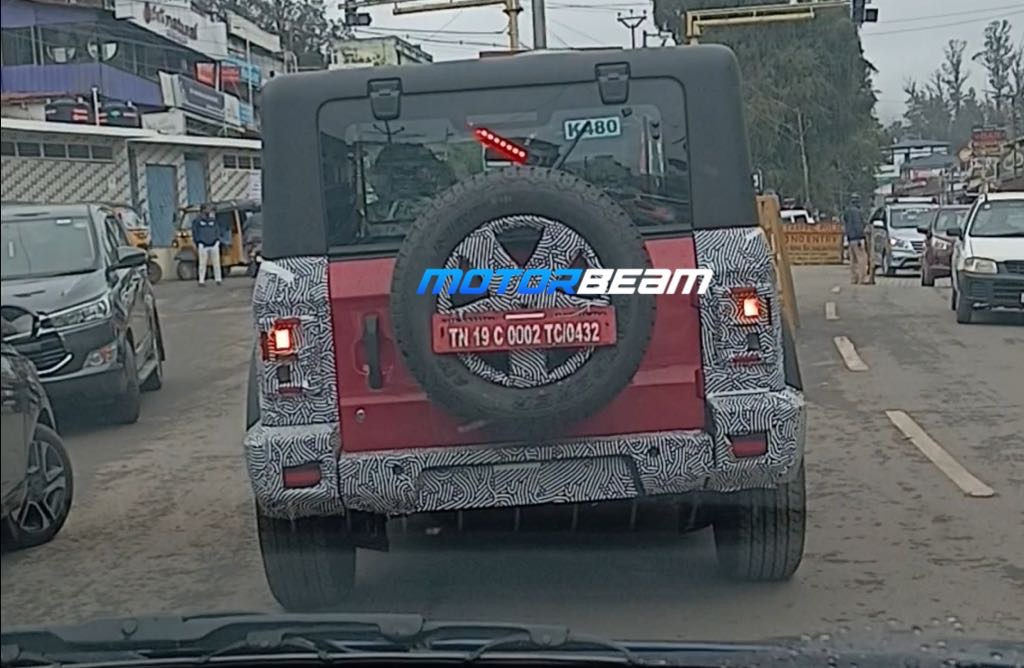 Mahindra Thar 3-Door Facelift Spied Testing in India — Launch Expected ...