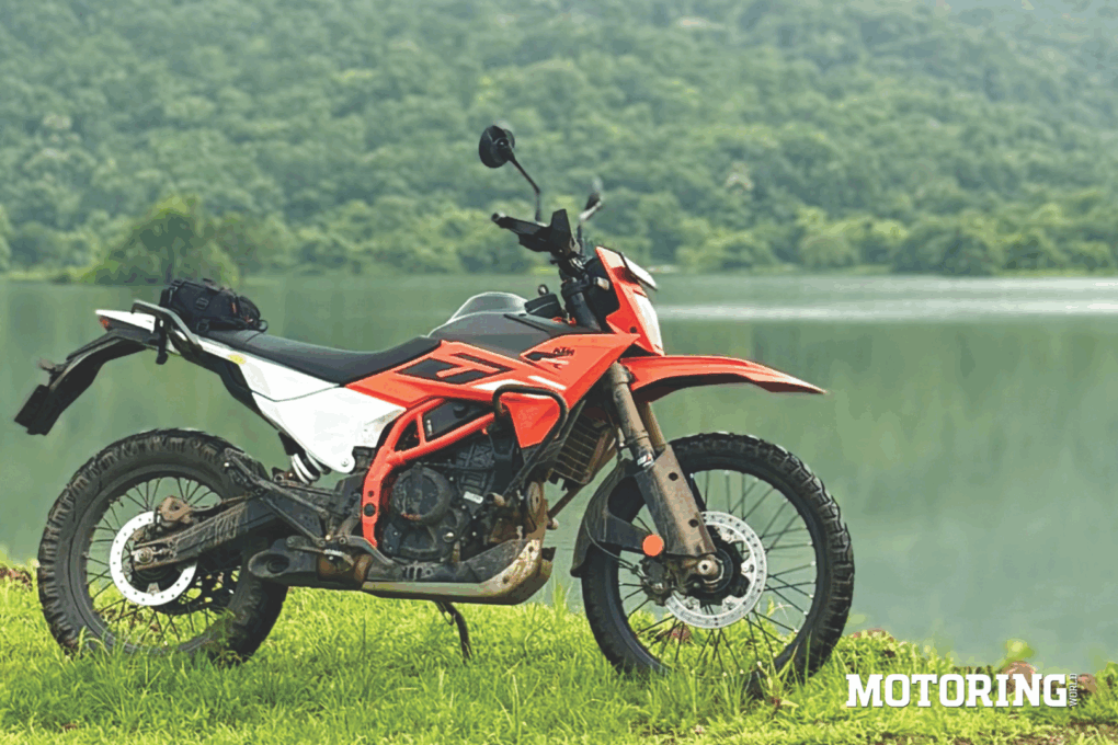 QJ Motor SRV 300 Review: Pocket Cruiser - Motoring World