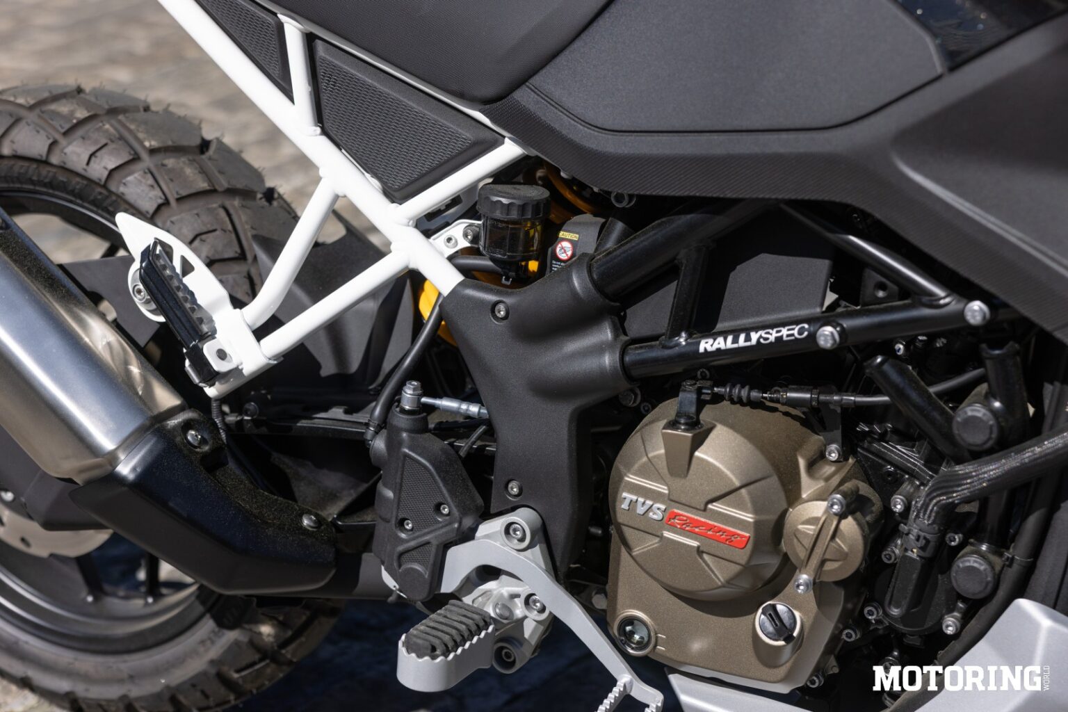 TVS Apache RTX 300 First Ride Review: Easy Does It - Motoring World